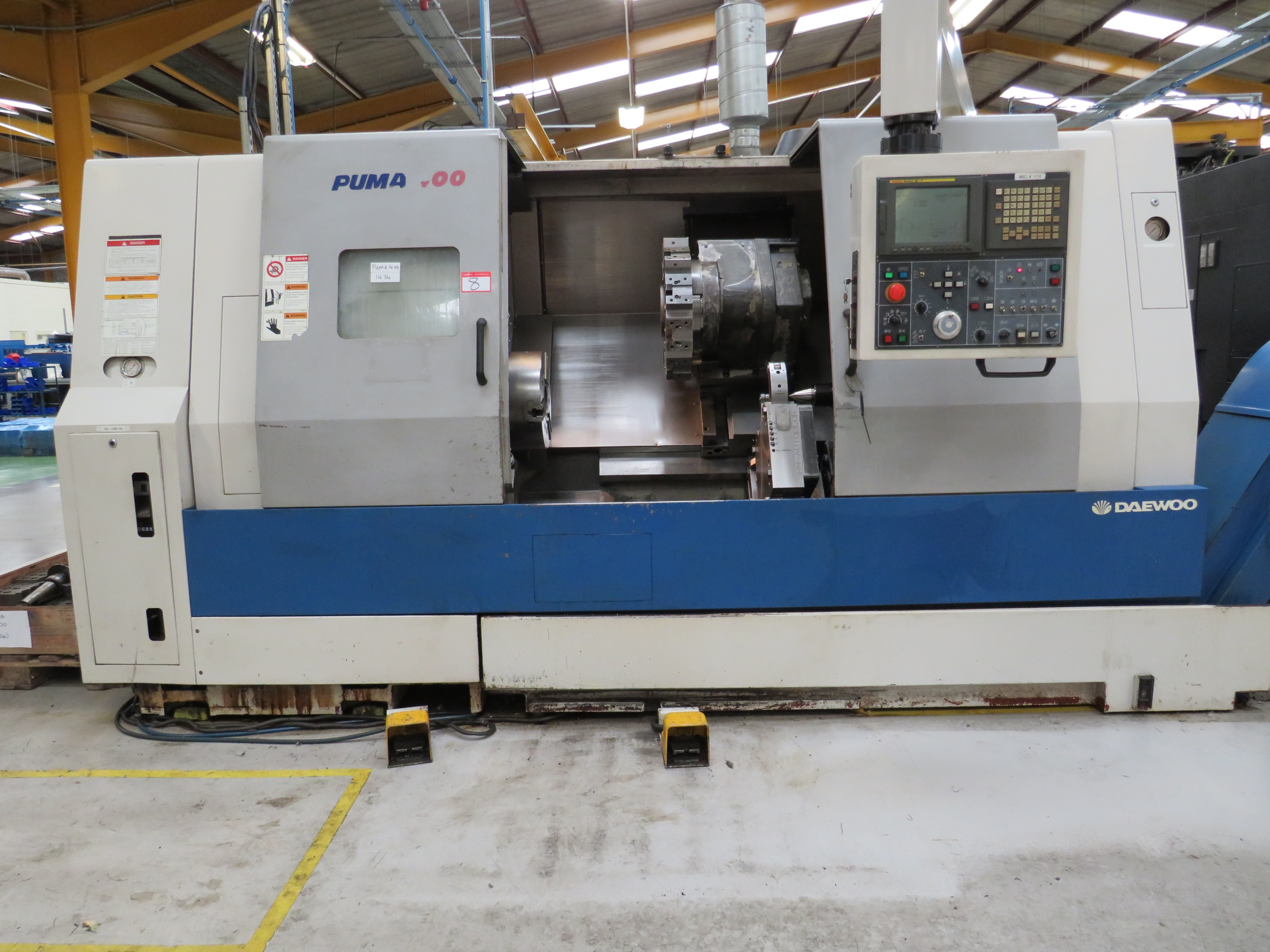 Daewoo Puma 400B 2 Axis CNC Lathe