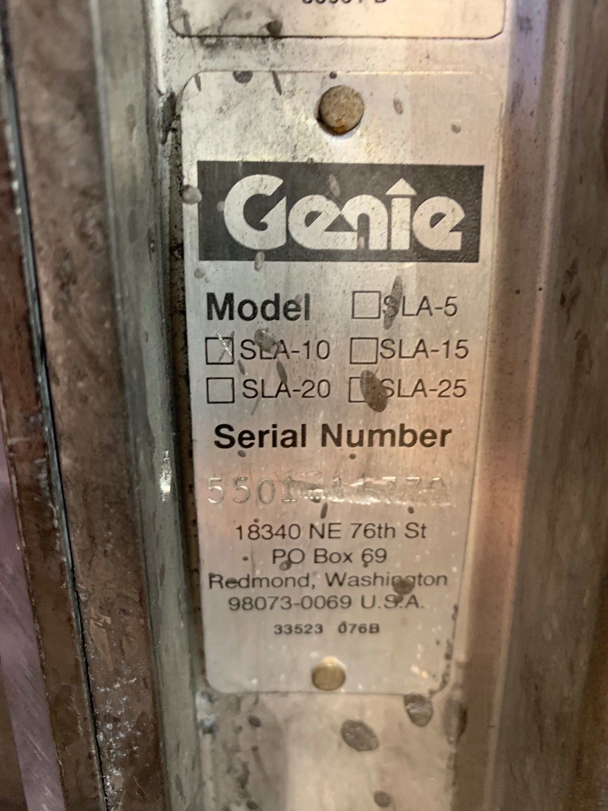 GENIE SLA-10 Superlift Advantage Manual Lift s/n 5501511779