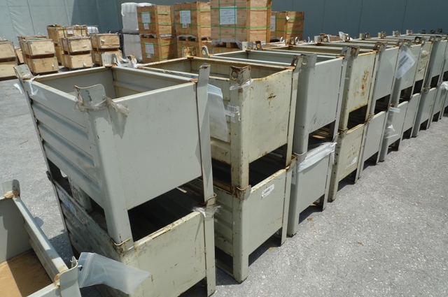 Steel stacking storage bins