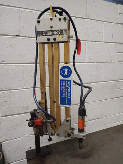 Quick Boy Pneumatic Articulated Arm Tapper