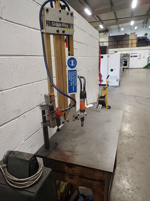 Quick Boy Pneumatic Articulated Arm Tapper