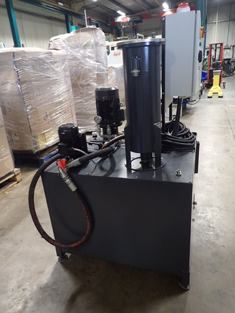 Hydrajet Model TS70-1000 70-Bar High Pressure Coolant System