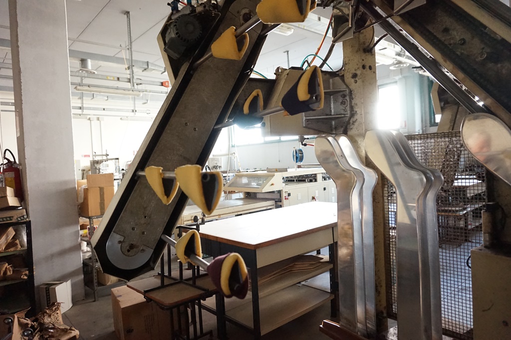 Heliot Type Sock Set Automatic Sock Boarding & Finishing Machine