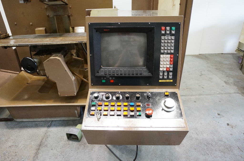 Beaver Type V5 Vertical CNC Mill with Fanuc 6m Control