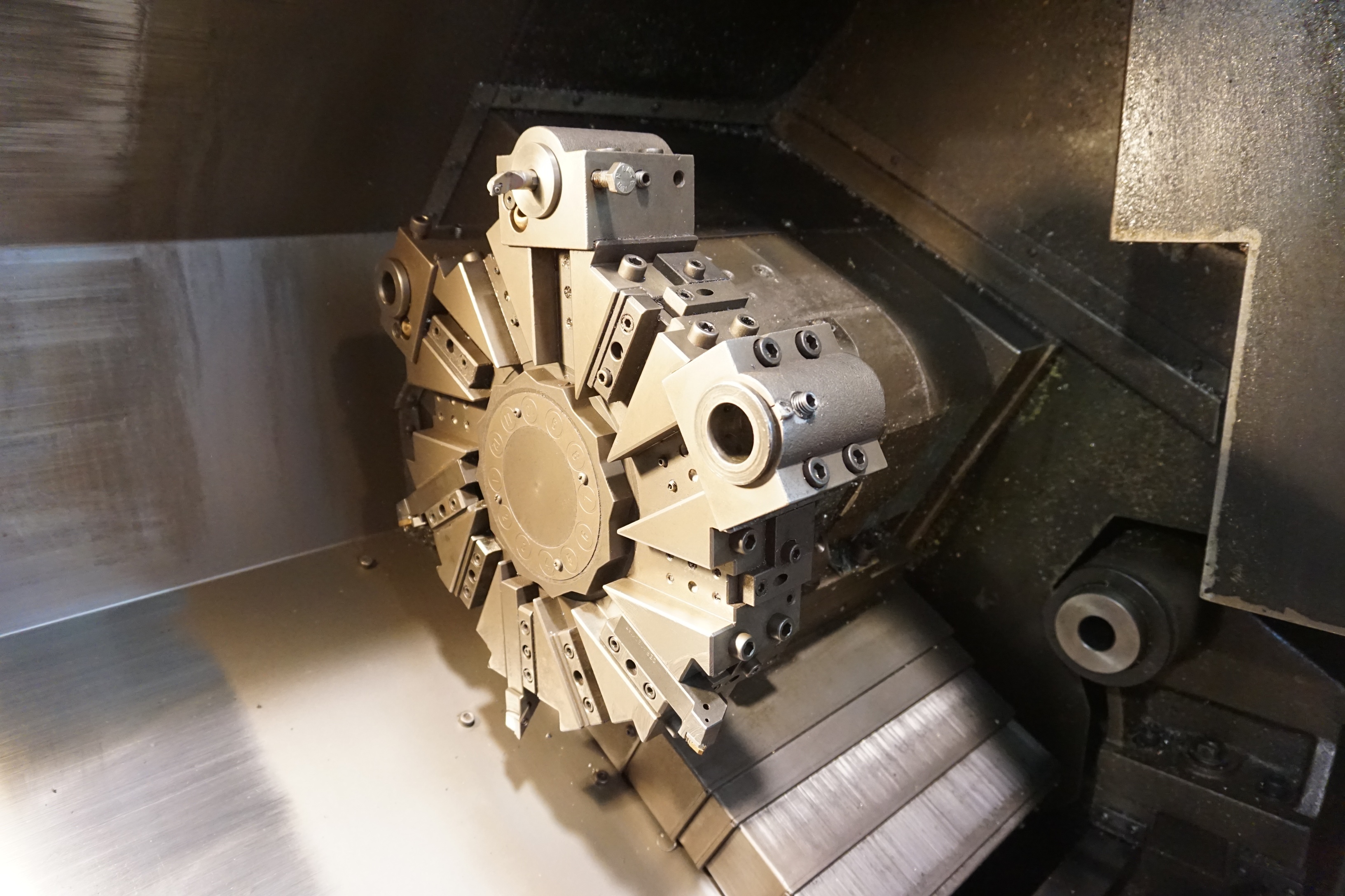 Supermax YCM-TC-15 CNC Lathe