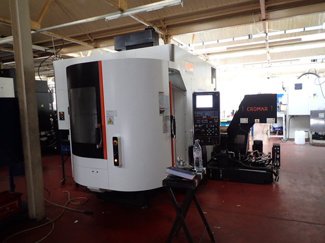 Mazak Variaxis J500 5-Axis Vertical Machining Centre