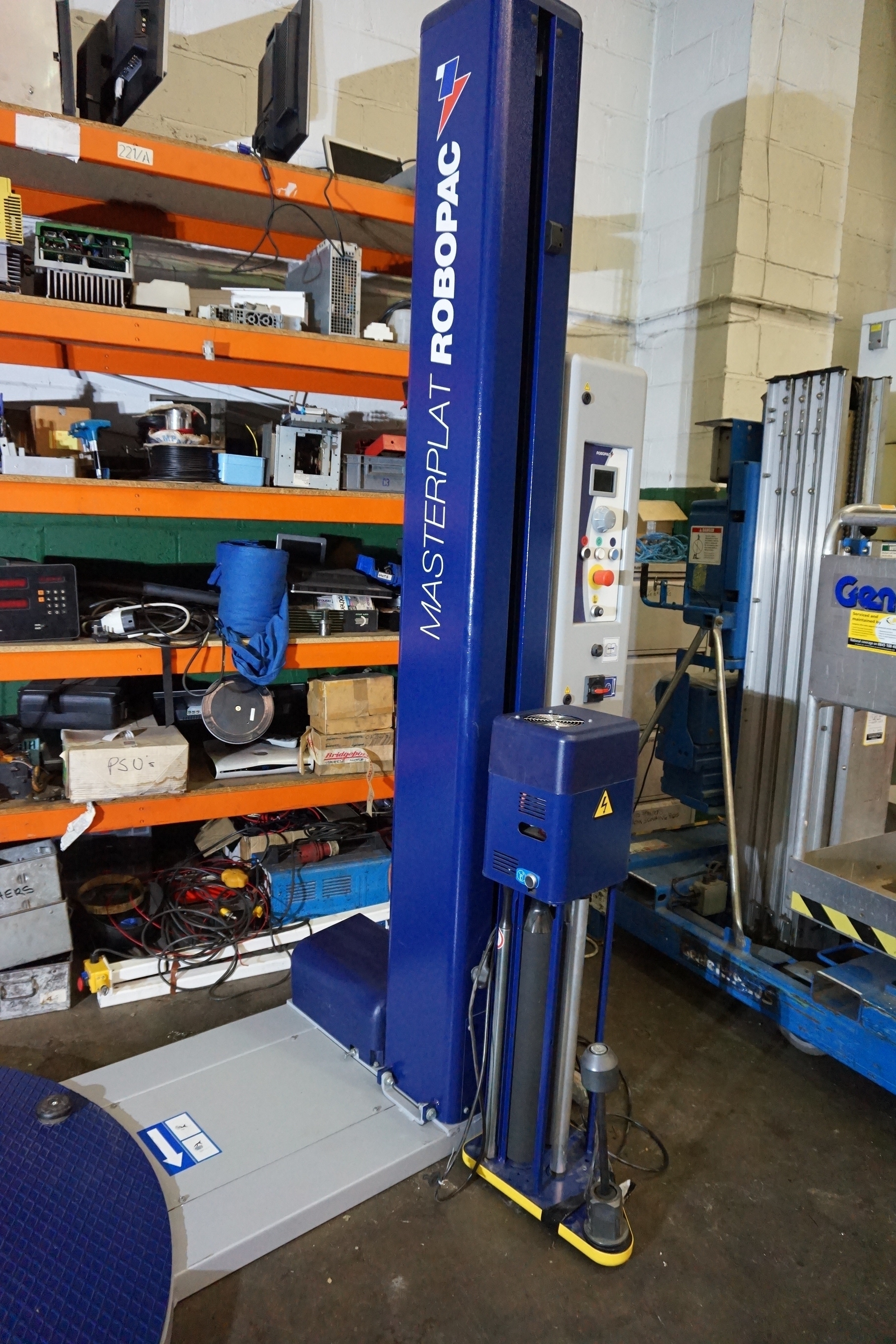 Robopac Masterplat Pallet Wrapper