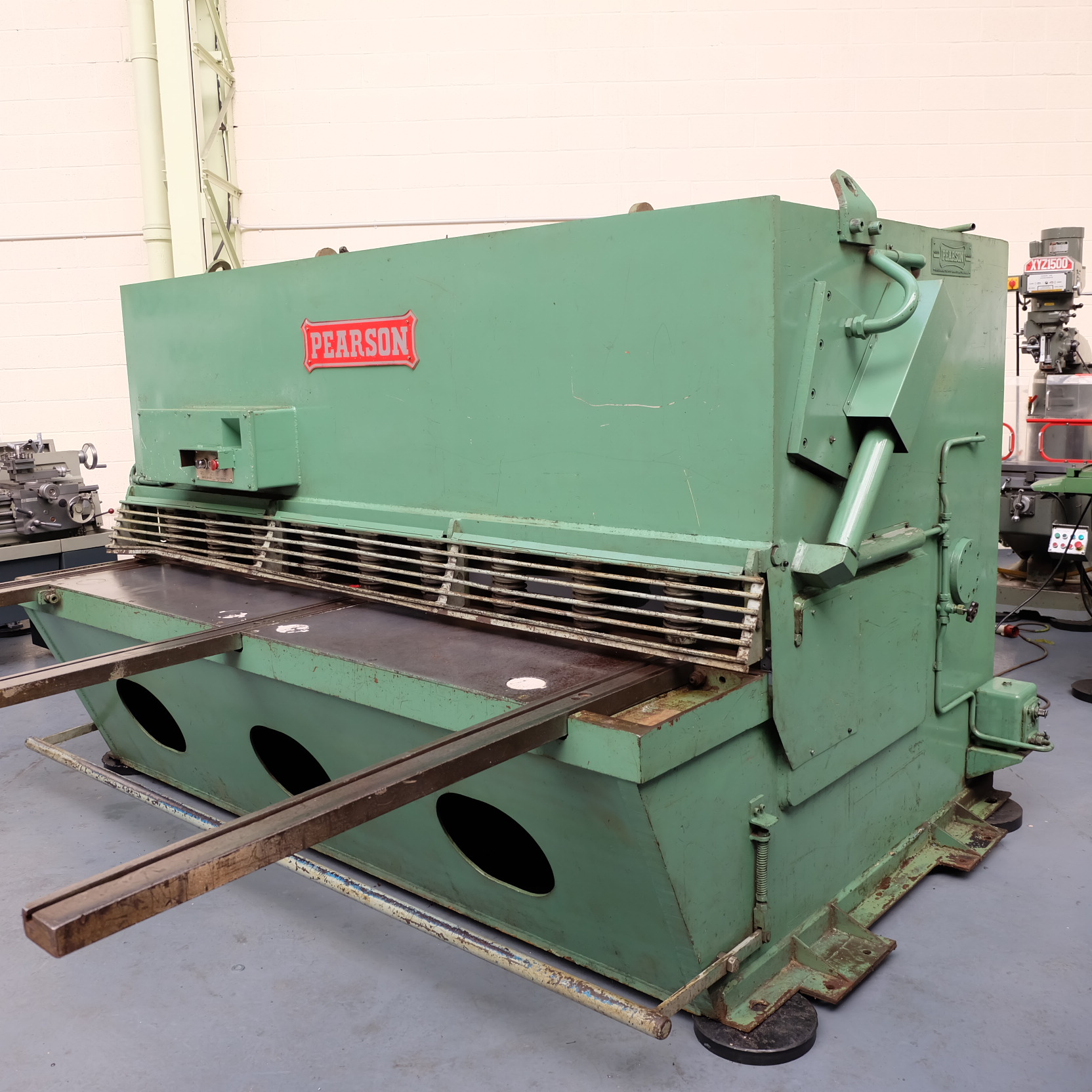 Pearson Hydraulic Guillotine