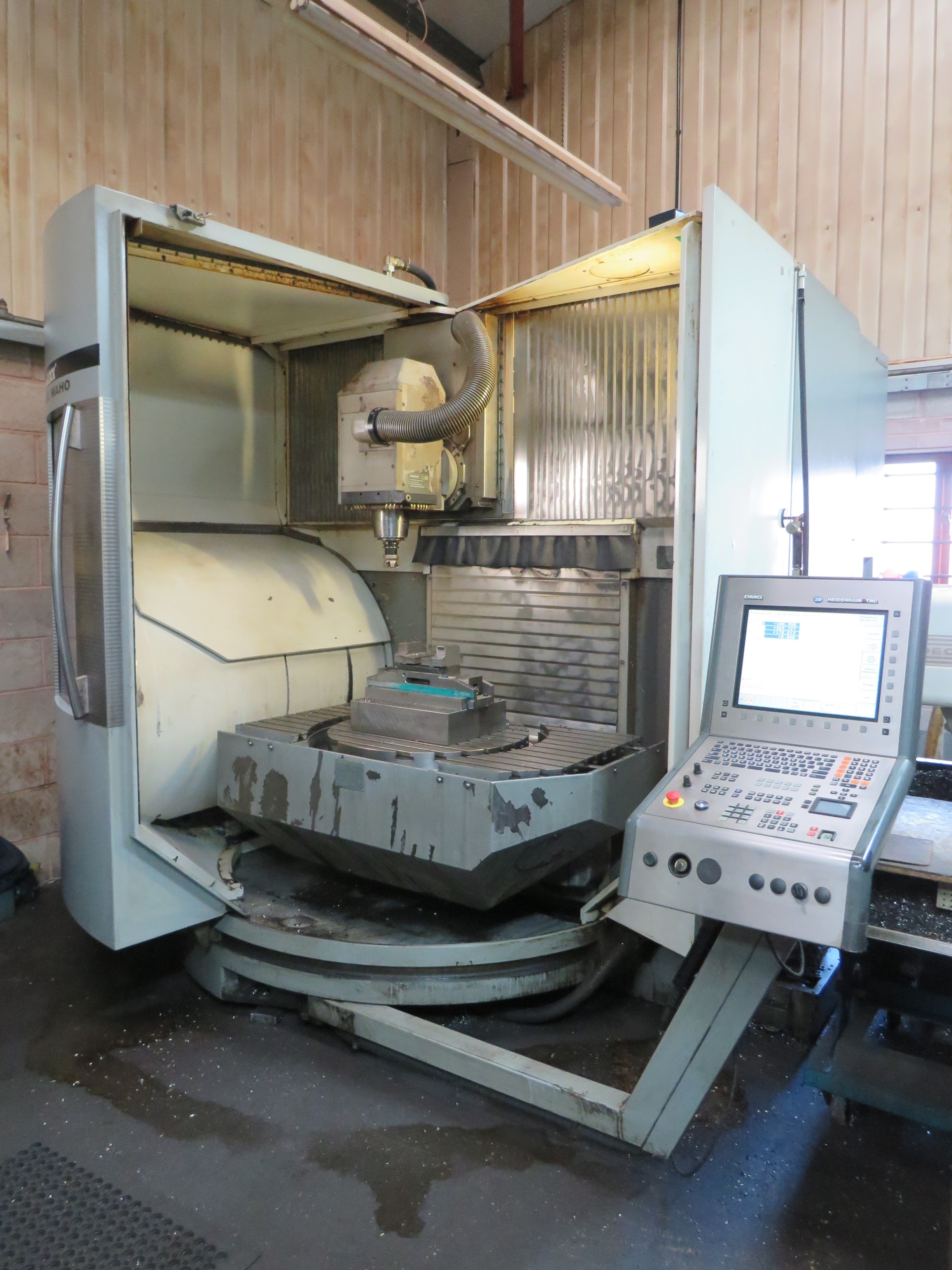Deckel Maho DMU 80 5 Axis Vertical Machining Centre
