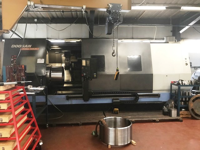 Doosan Puma 700LM CNC Lathe