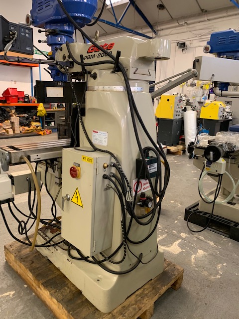 Gate PBM-2000 Turret Milling Machine