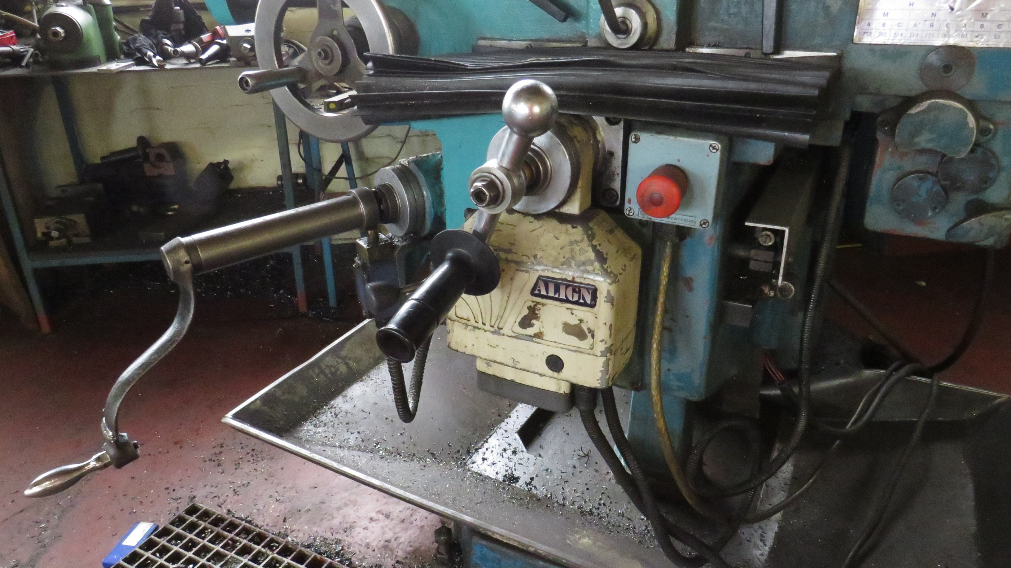 Excel Turret Head Milling Machine