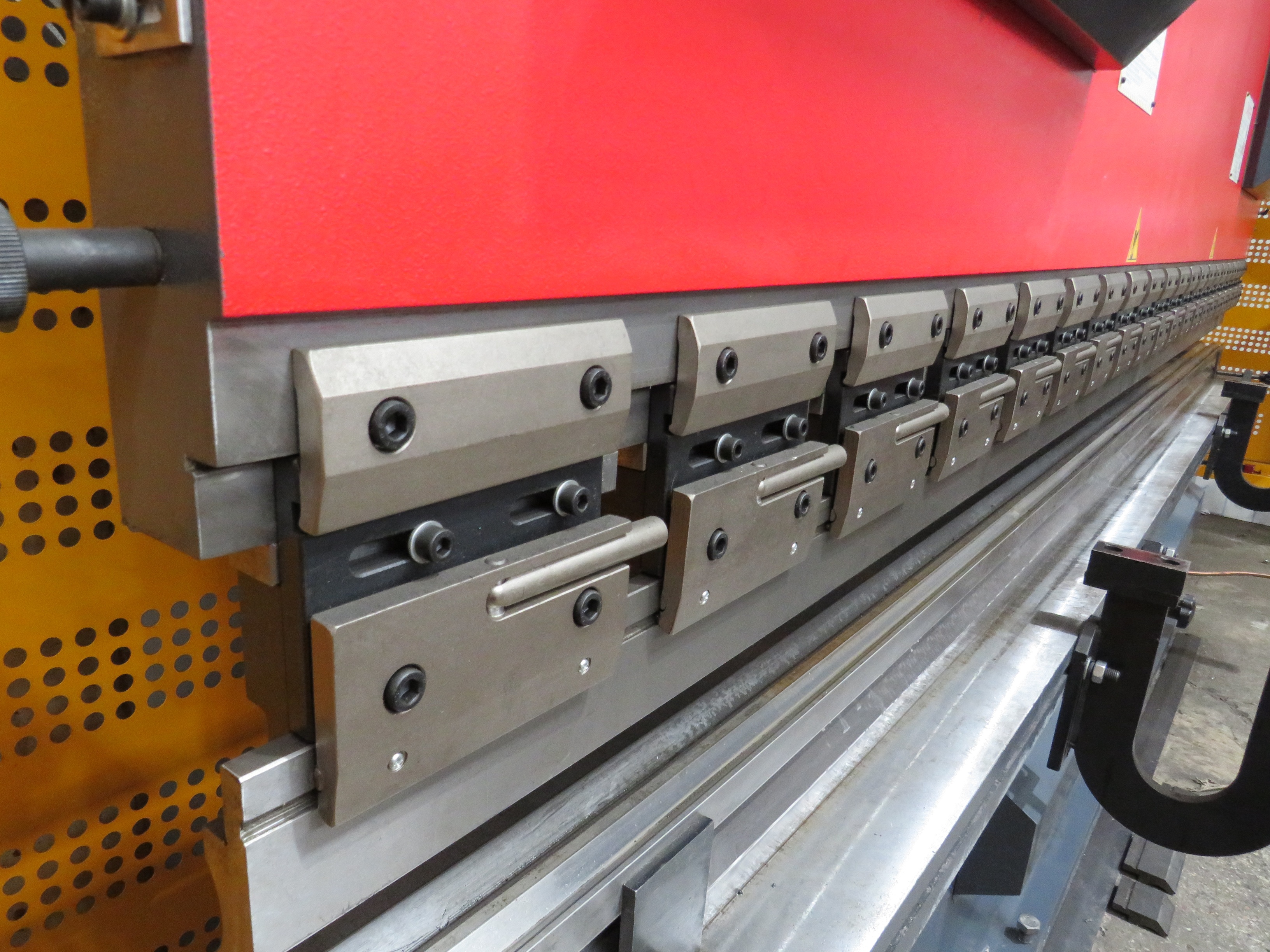 Carter WC67K-200/40000 Hydraulic Press Brake