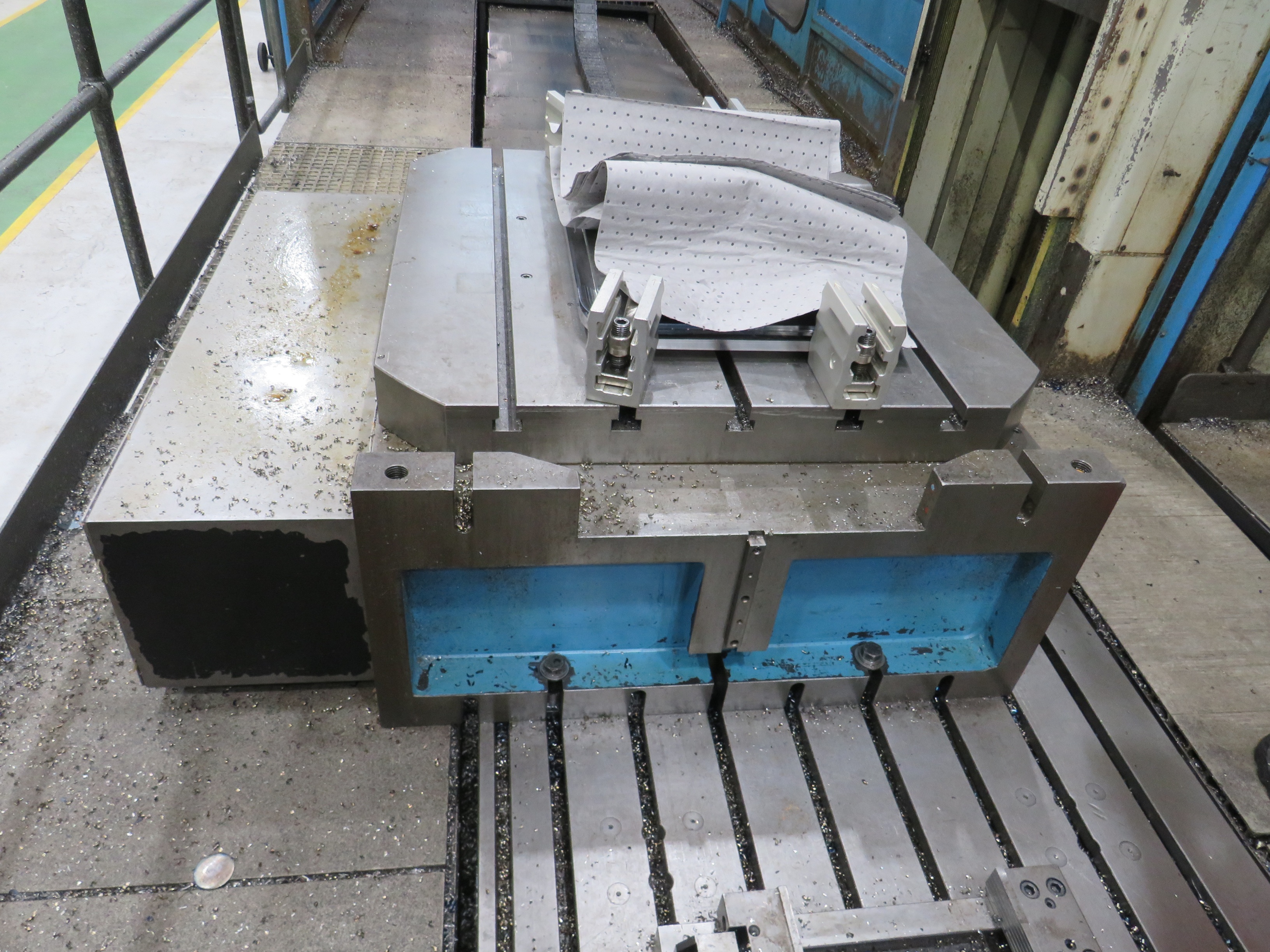 Colchester Combi 3000 with Fanuc 21 oi-T Control