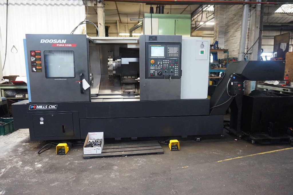 Doosan Puma 2600 2 Axis CNC Lathe