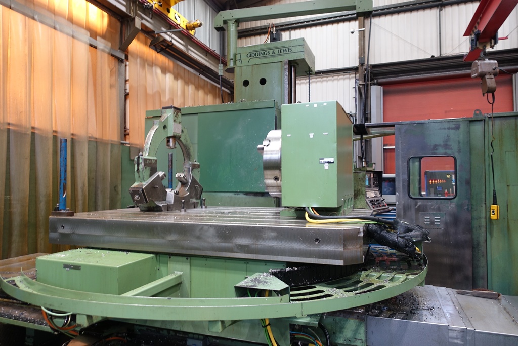 Giddings & Lewis Model G50-T Five Axis Horizontal Boring & Milling ...