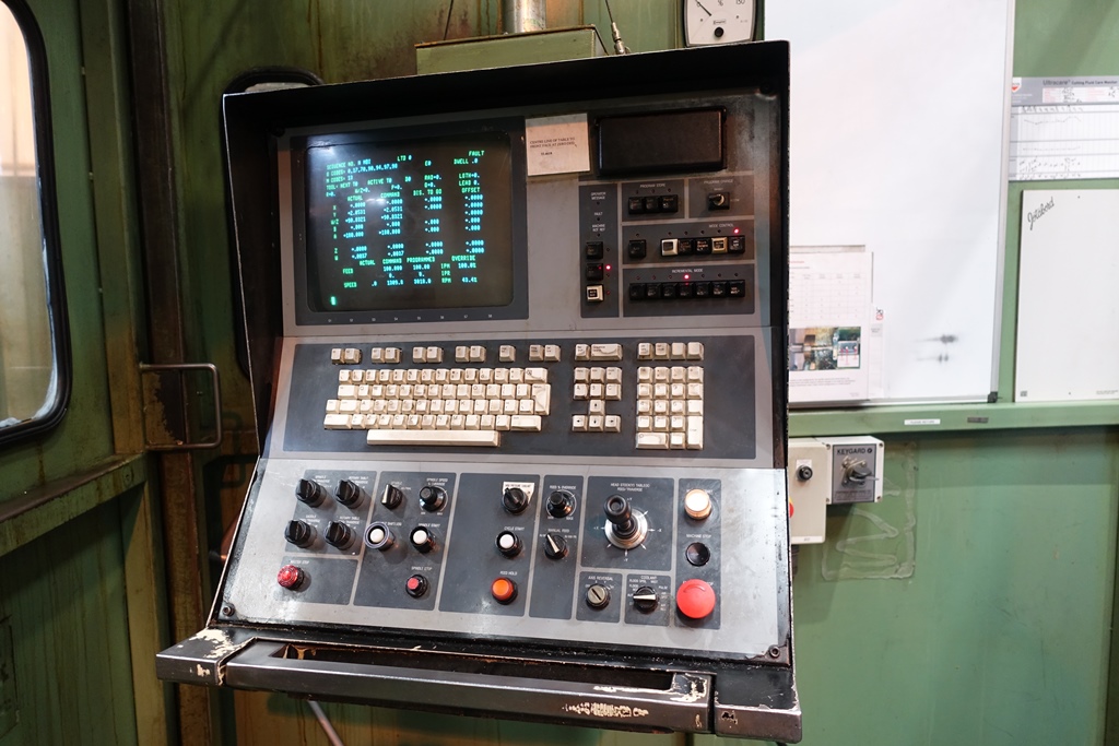 Giddings & Lewis Model G50-T Five Axis Horizontal Boring & Milling ...