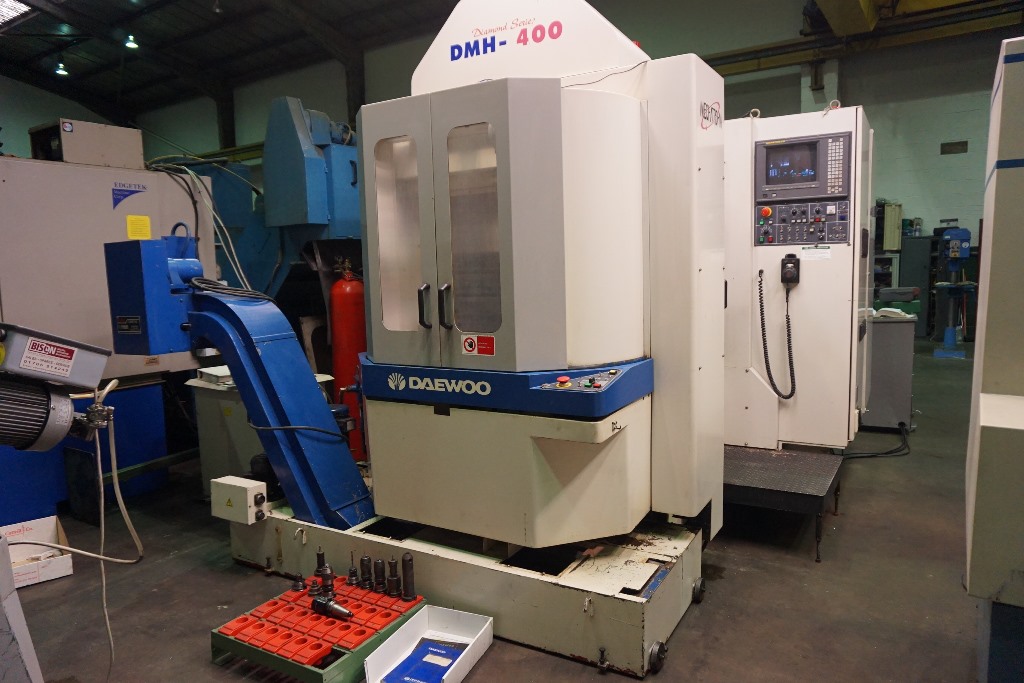 Daewoo DMH 400 Horizontal Machining Centre with Fanuc 16M Control