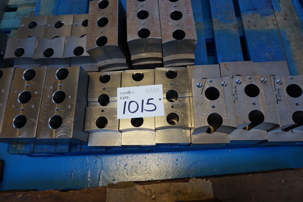 (5) x 3 Jaw Set and Riser Blocks suitable for VTL's