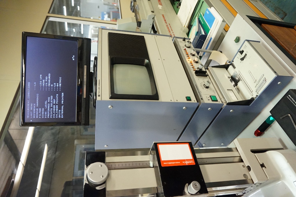 Taylor Hobson Talyrond 200 112/1333-928A Roundness and Straightness ...