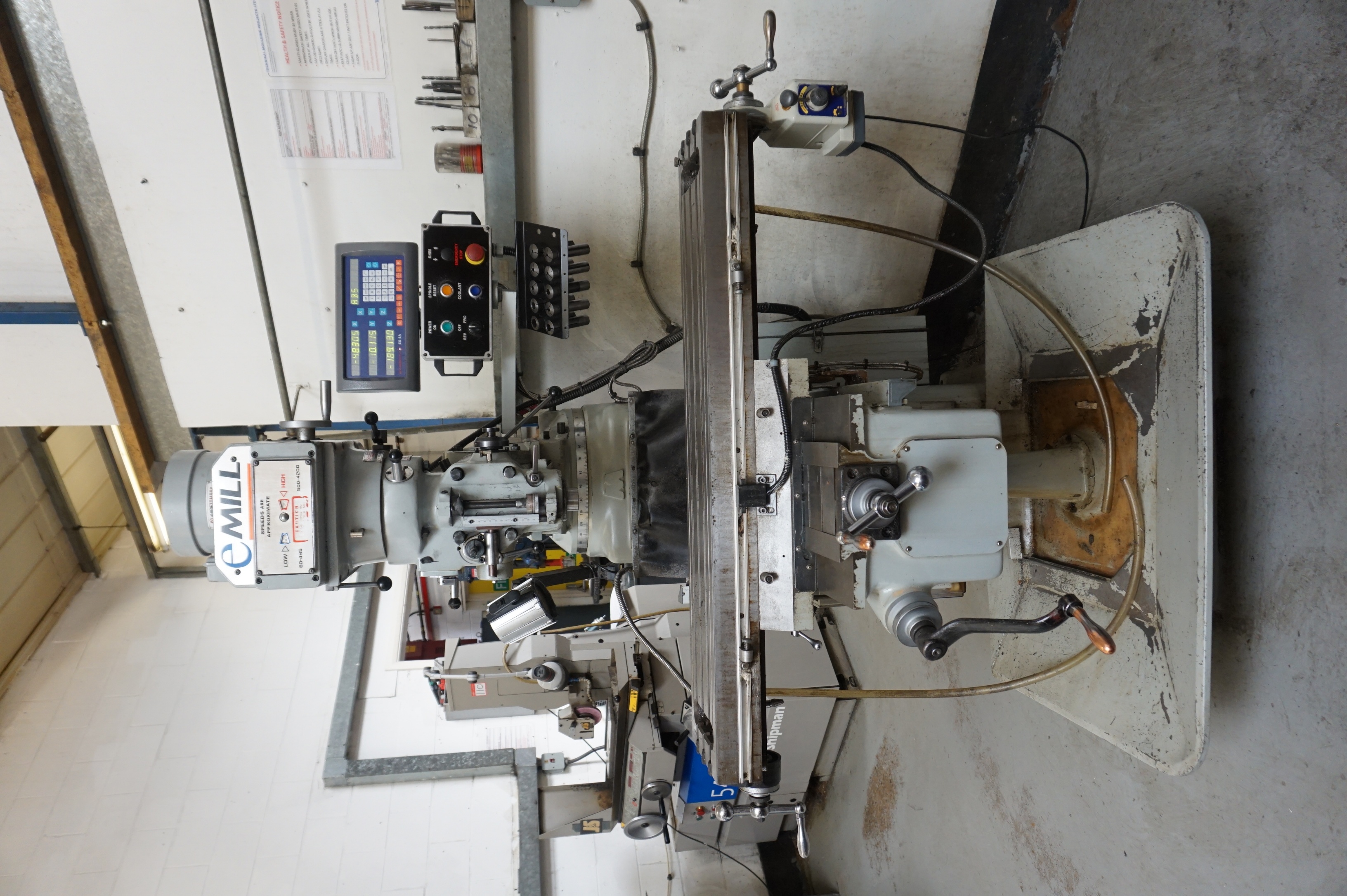 XYZ E Mill Turret Mill with Easson ES-8A DRO