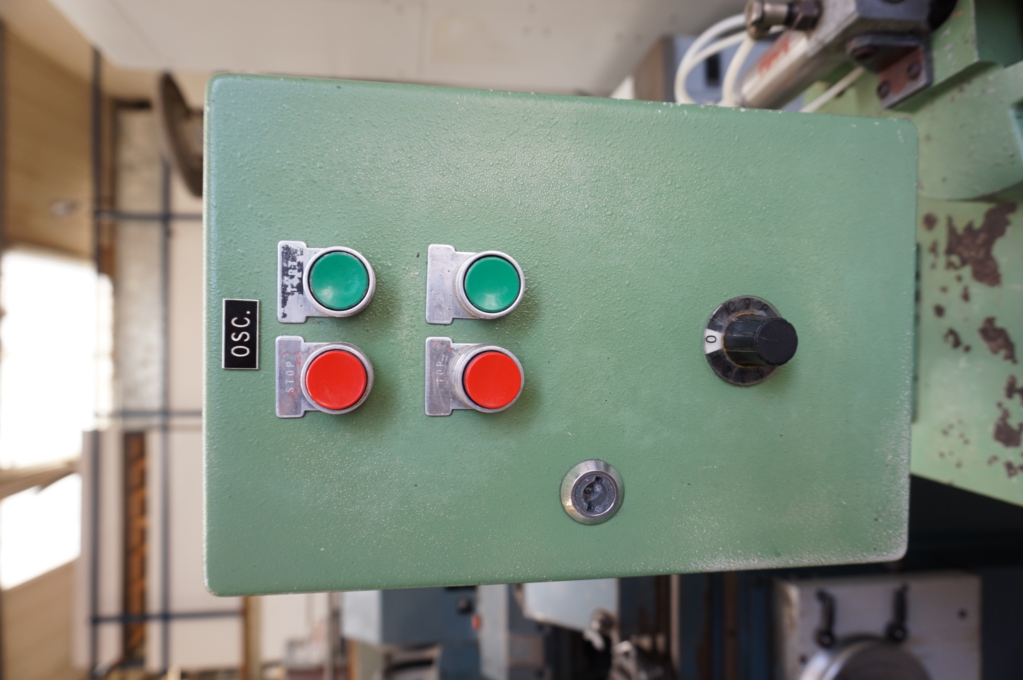 Bryant Symons AA300/1 Polisher