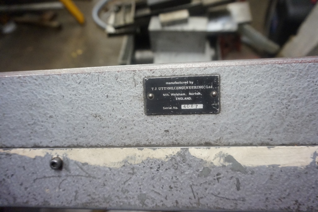 Utting UB254 Horizontal Bandsaw