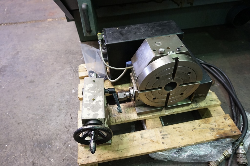 Cincinnati Arrow 750 CNC Vertical Machining Centre with Heidenhain Control