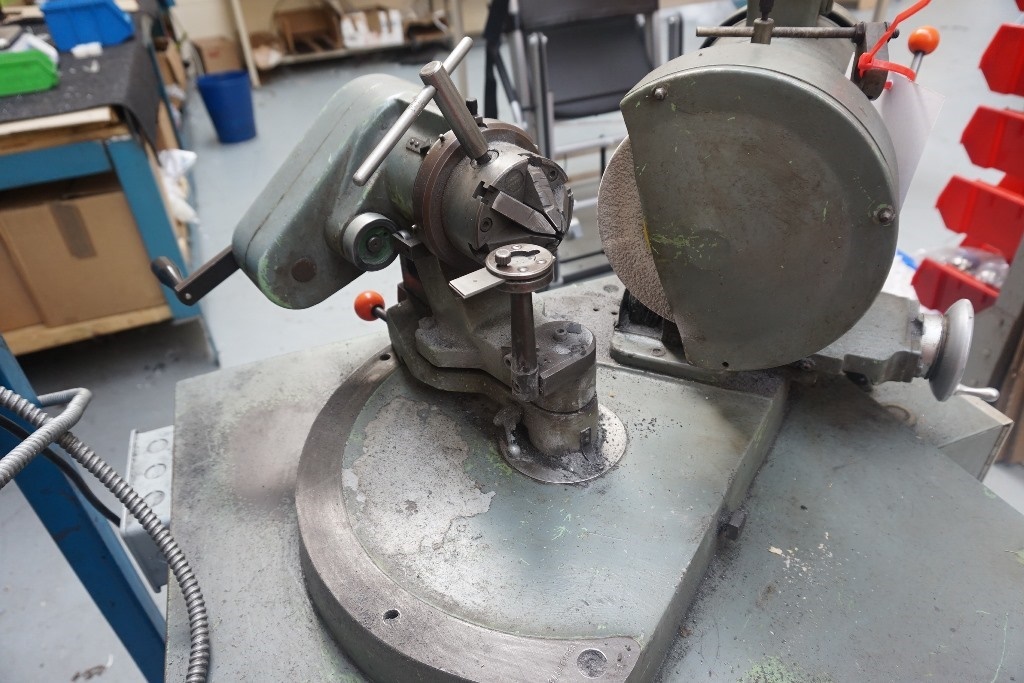 Gryphon Tool & Cut Grinder