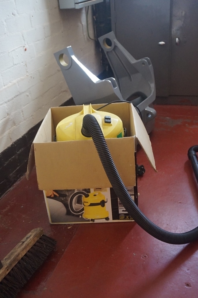 Karcher A2004 Vacuum Cleaner