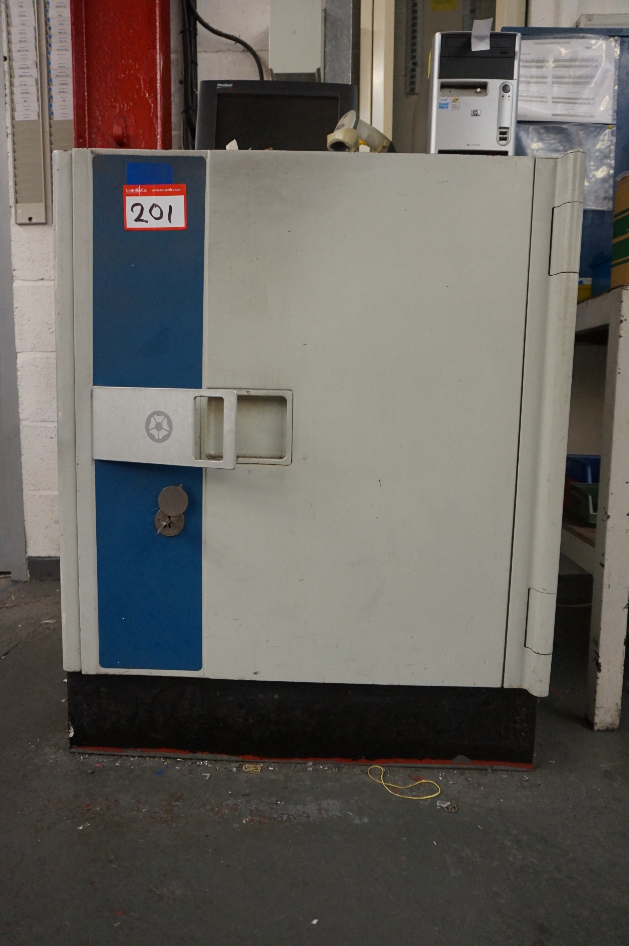 Large Steel Safe, Key Operated. 83cm x 84cm x 103cm