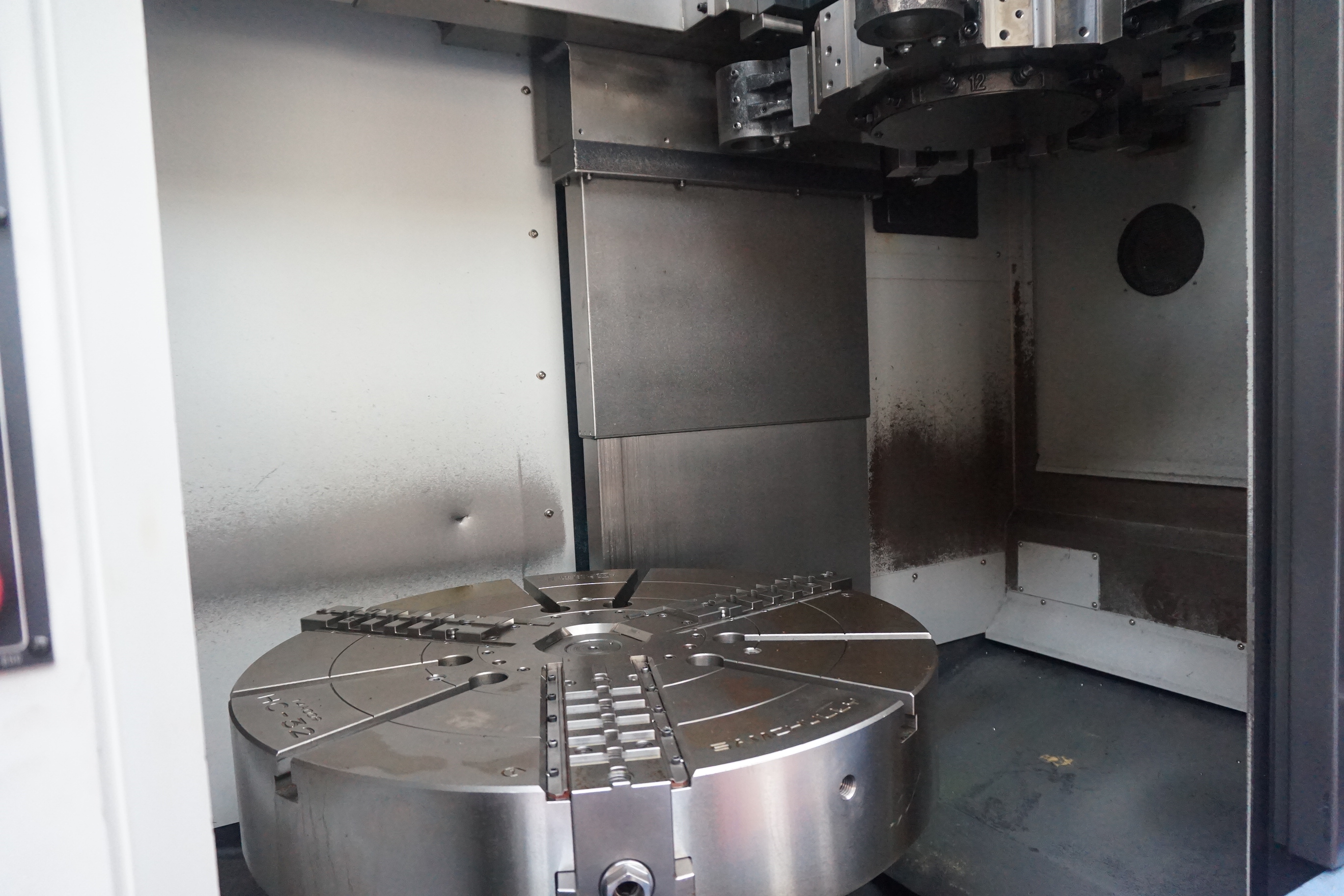 Doosan VT900 2SP Vertical Turning Centre