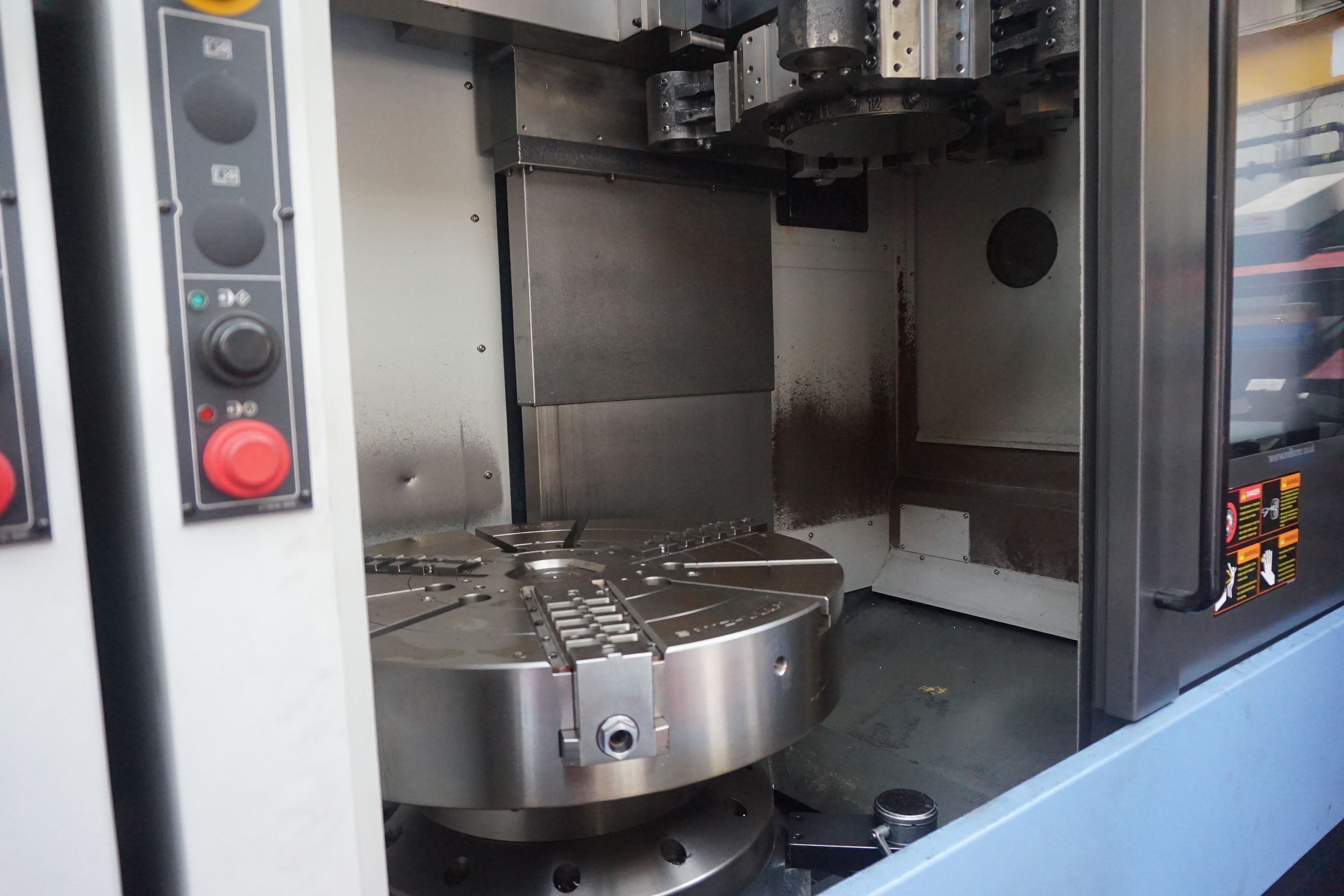Doosan VT900 2SP Vertical Turning Centre