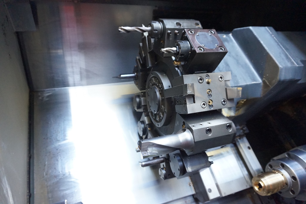 Doosan Puma 240 MSB CNC Lathe