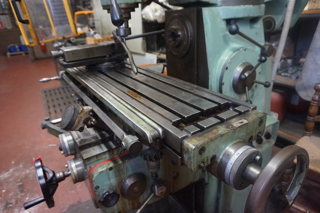 Saimp FU-1X Milling Machine
