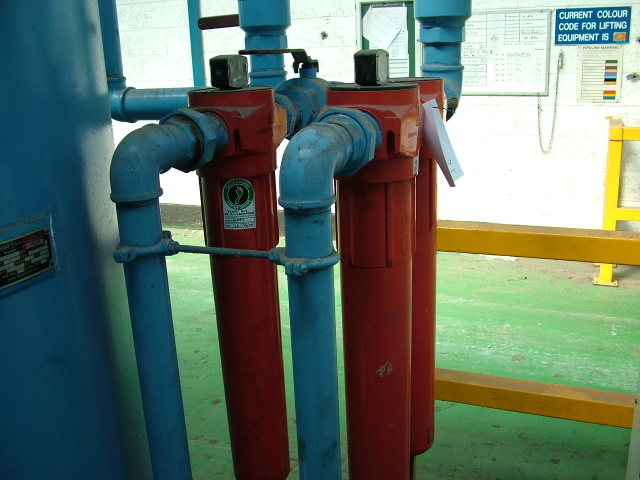 (3) Dominick Hunter In-Line Air Filters Inline Compressed Air Filters