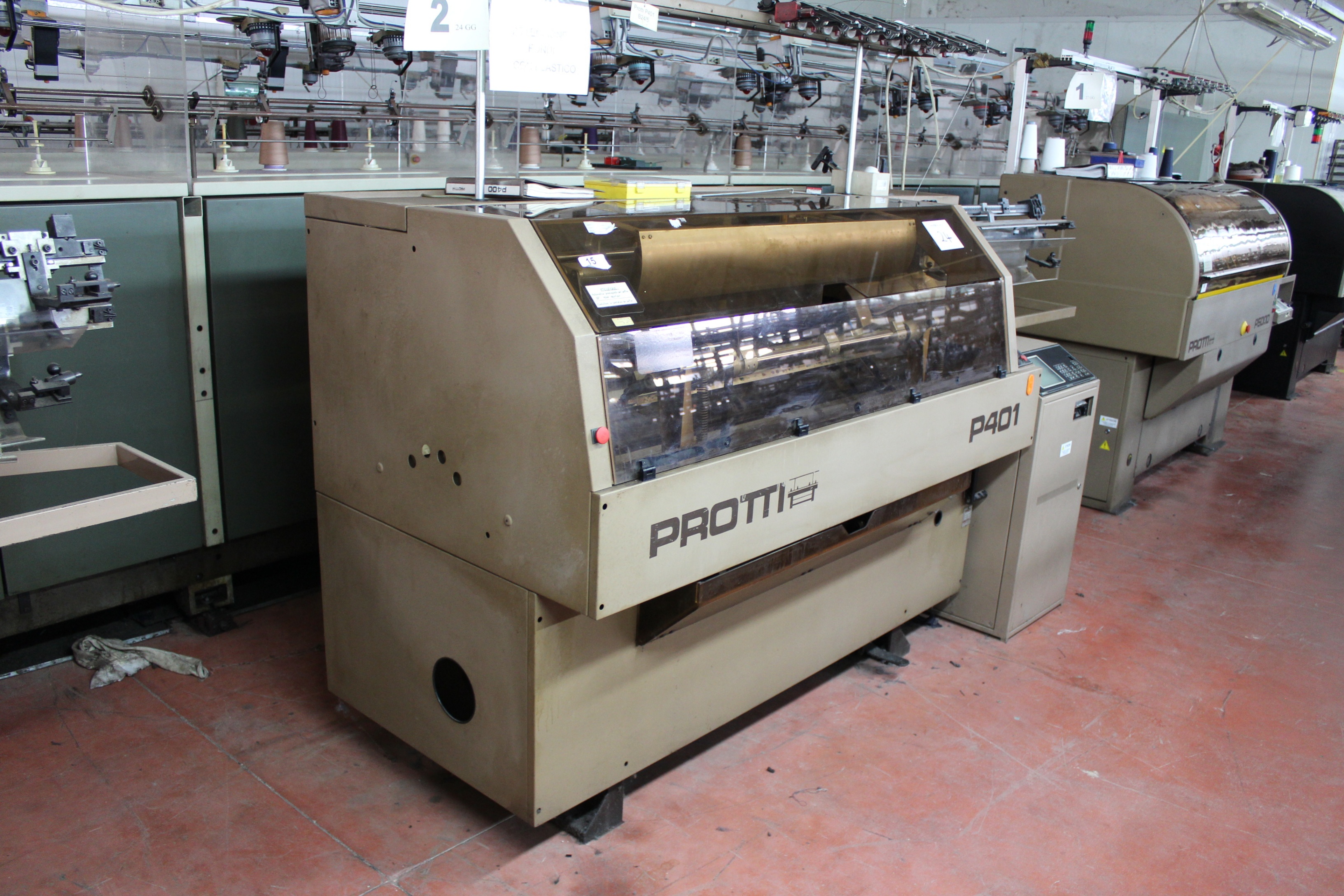 Protti Model P401 Flat Bed Knitting Machine