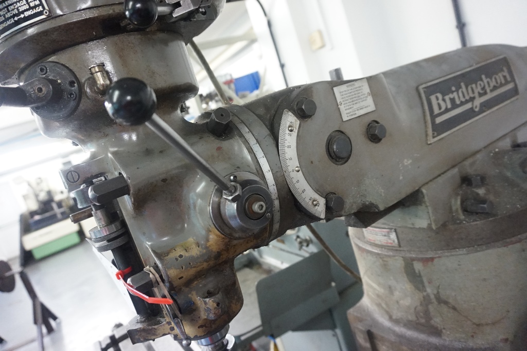 Bridgeport BR2J2 Series 1 Turret Milling Machine