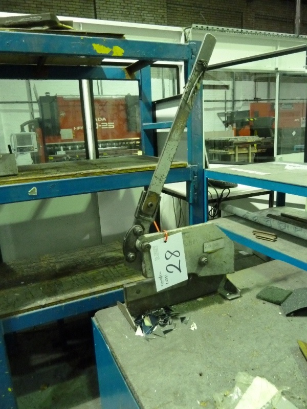 Bench Mounted Manual Cropper