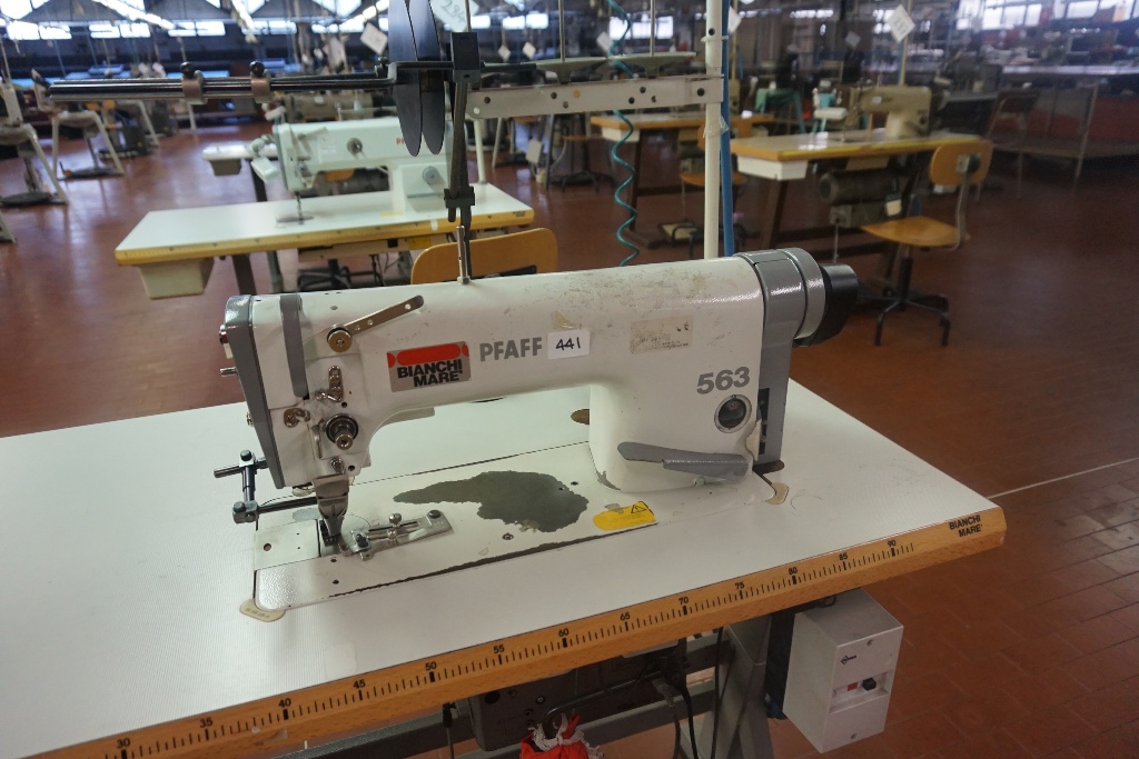 Bianchi Mare Pfaff Type 563-900/57 Sewing Machine
