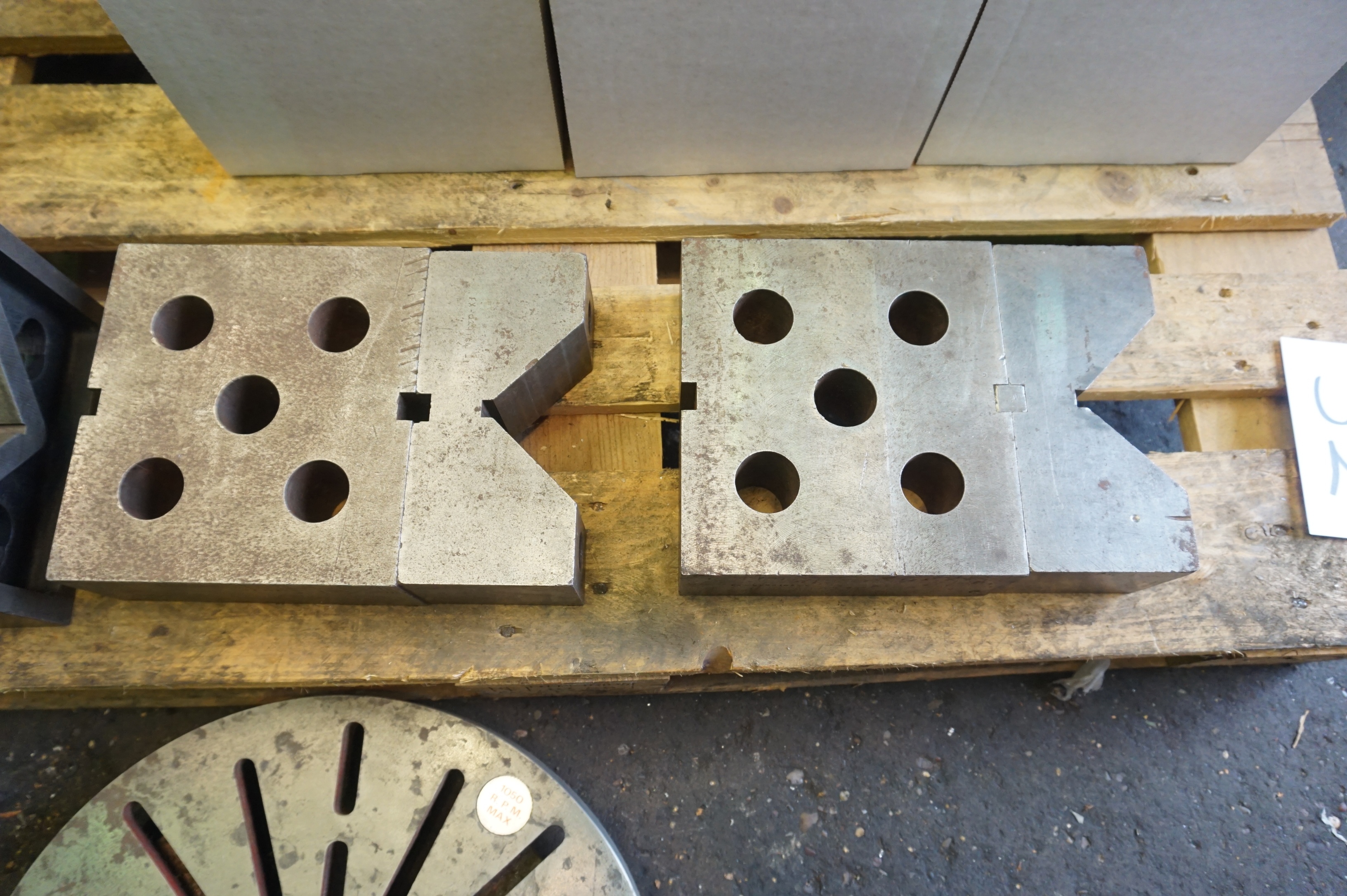 Qty V Blocks, Face Plate