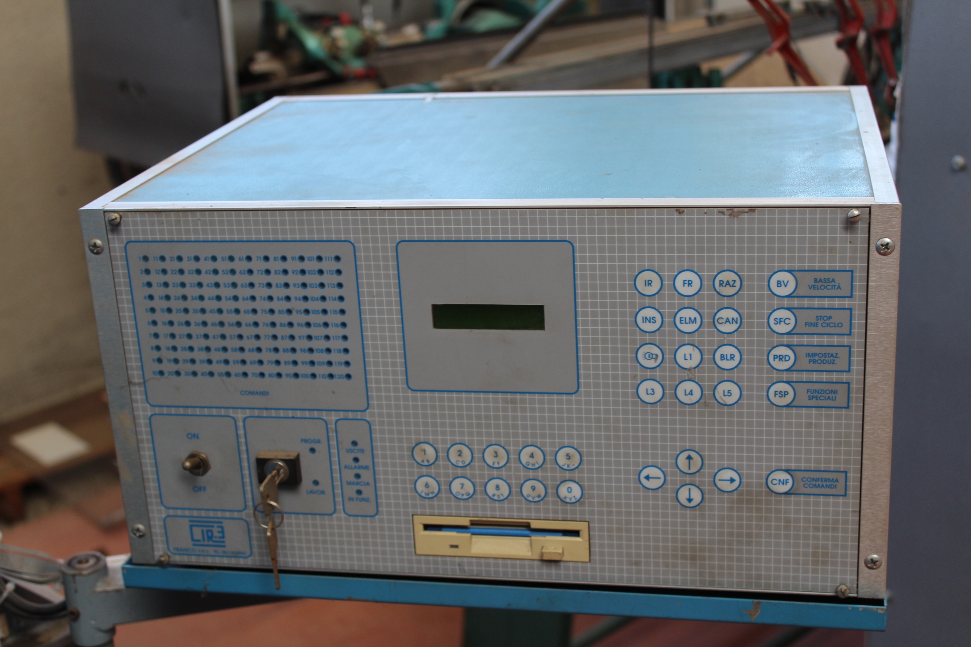 Scomar Flat Bed Knitting Machine