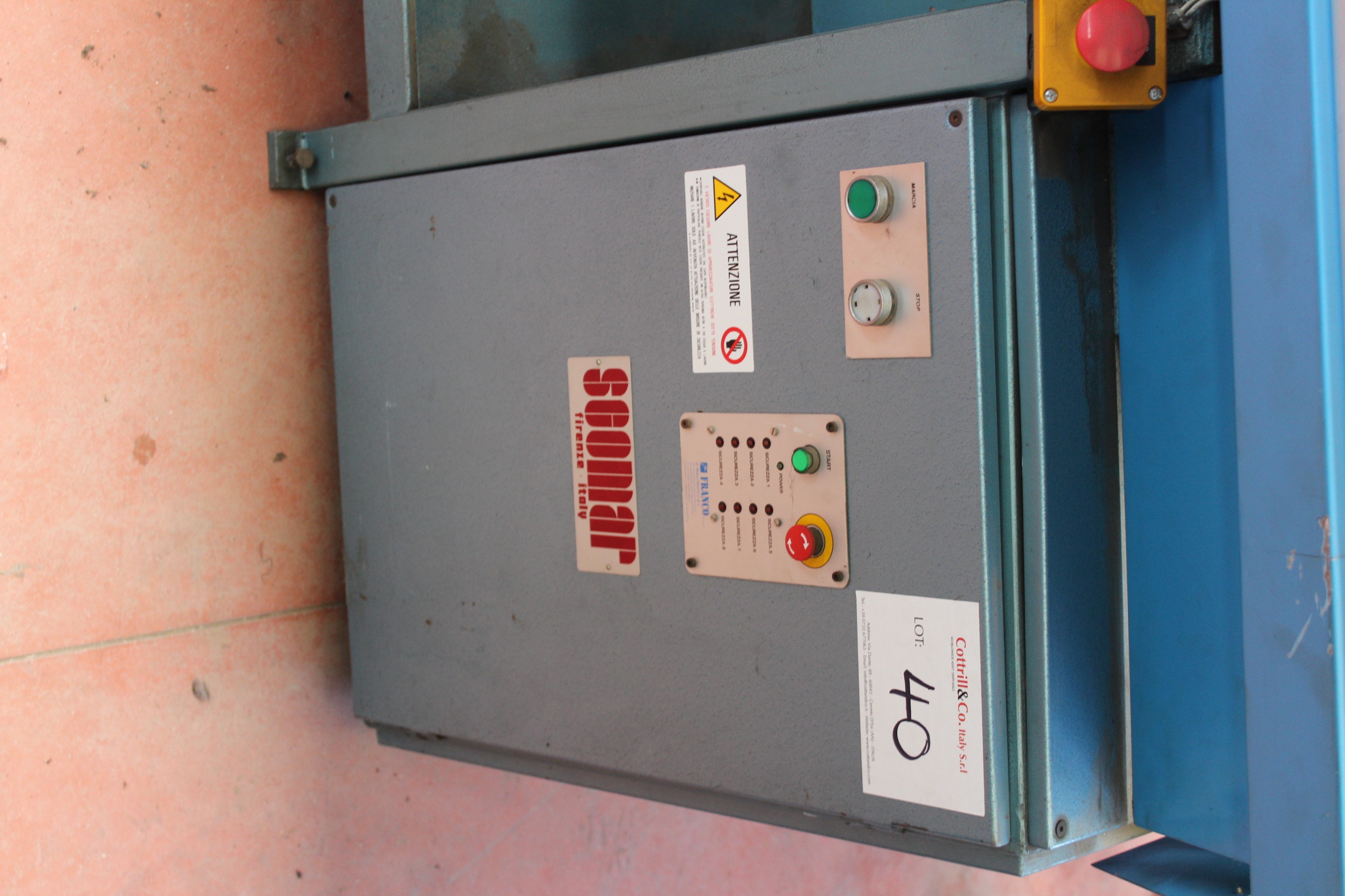 Scomar Flat Bed Knitting Machine