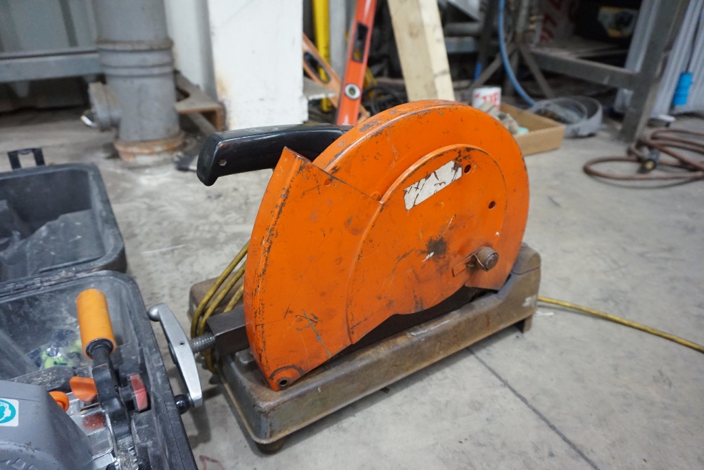 Makita Portable Cut Off Saw & Evolution Rage Saw