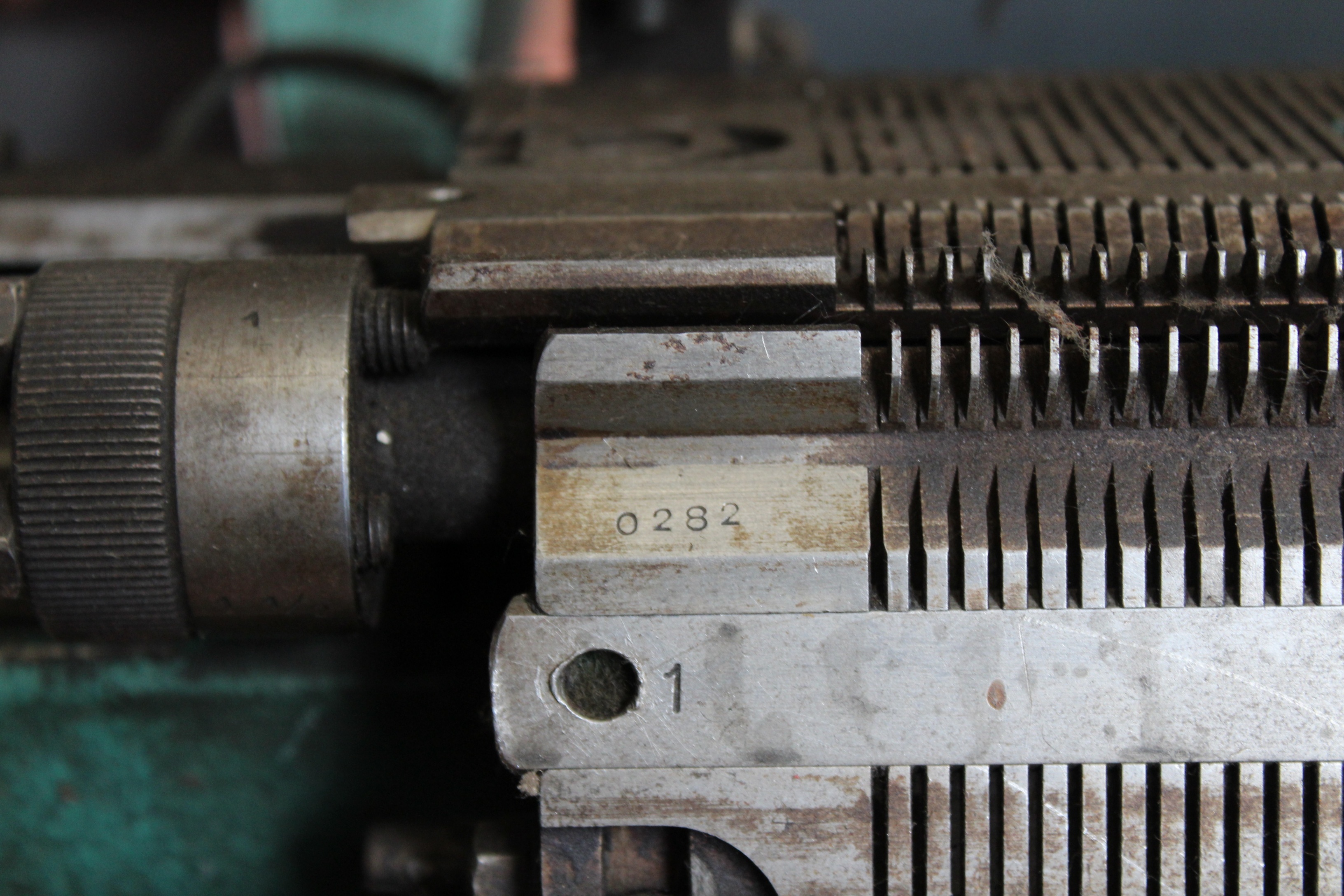 Scomar Flat Bed Knitting Machine