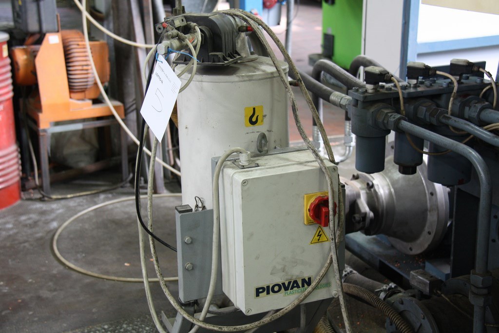 REMU STORK 650 Type HMSY 650/2300 650 Ton Injection Moulding Machine