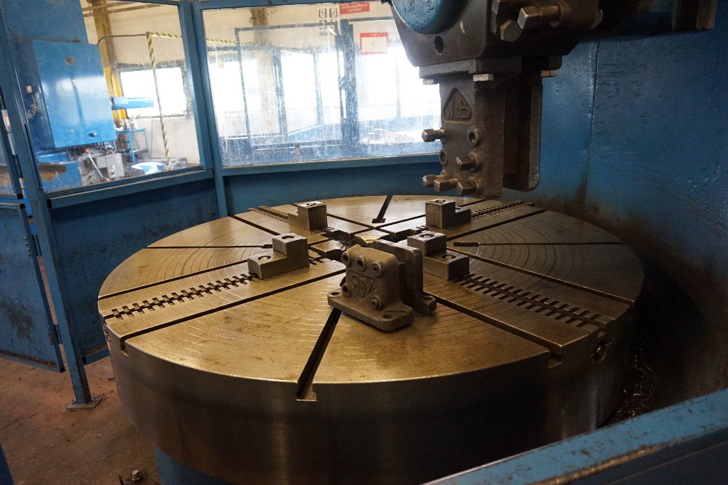 Webster & Bennett 60” Vertical Borer