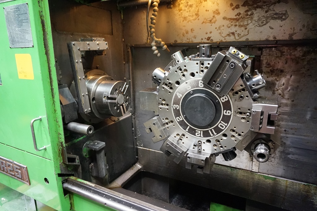 Ikegai TCR 25 CNC Millturn Lathe with Fanuc 10T Control