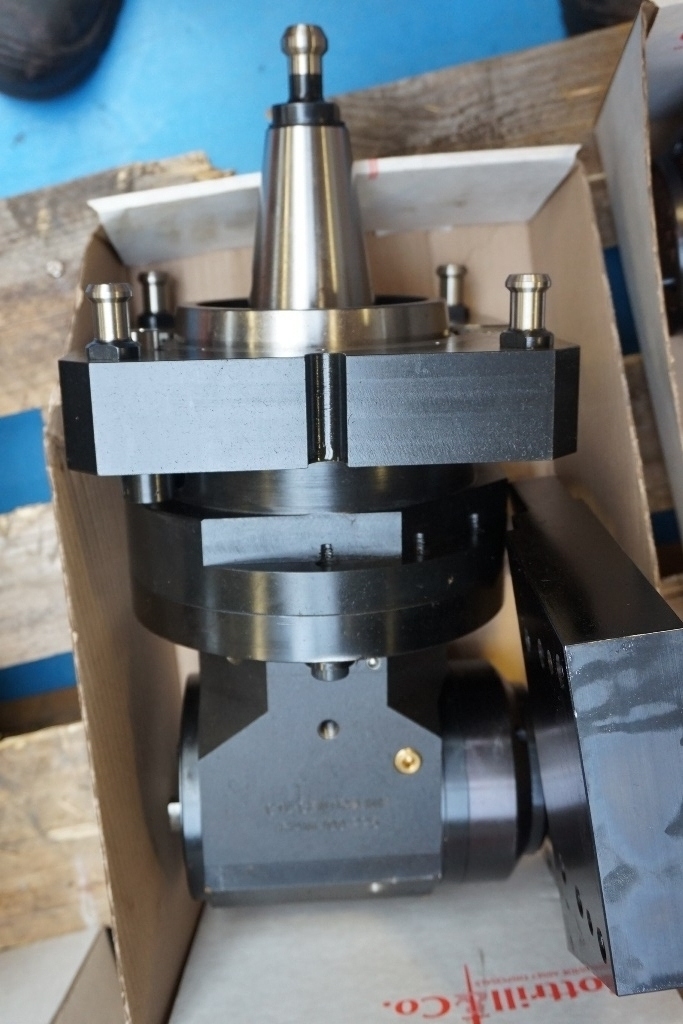CTL Centreline Horizontal Milling Head for Doosan VTS 1620m Machine