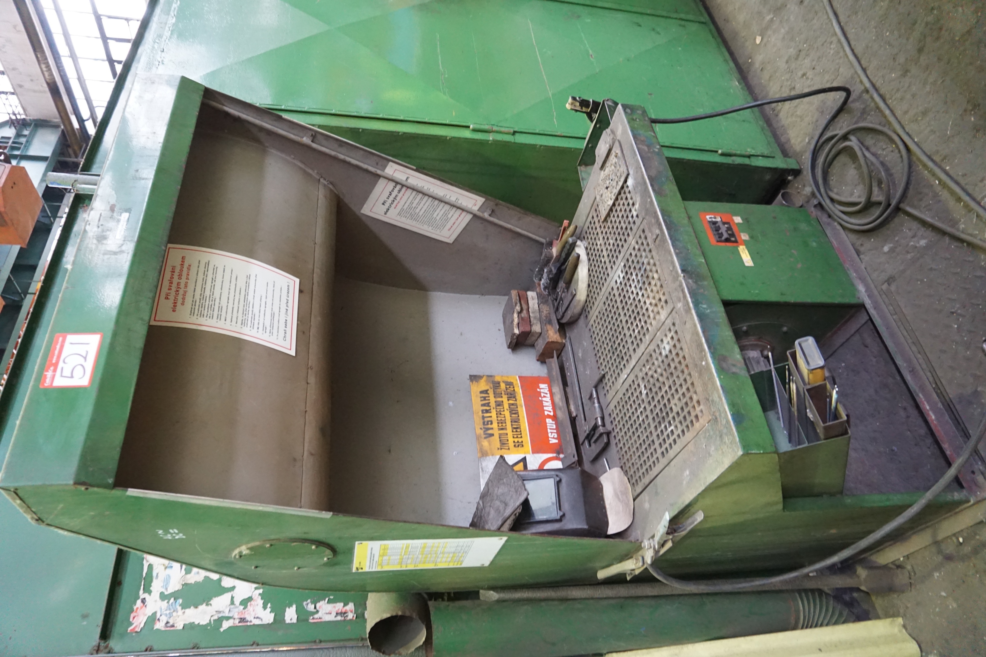 Welding Bench with Extraction Unit